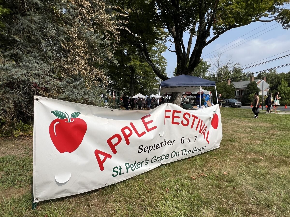 St. Peter’s Grace Apple Festival celebrates opening day | The Monroe Sun